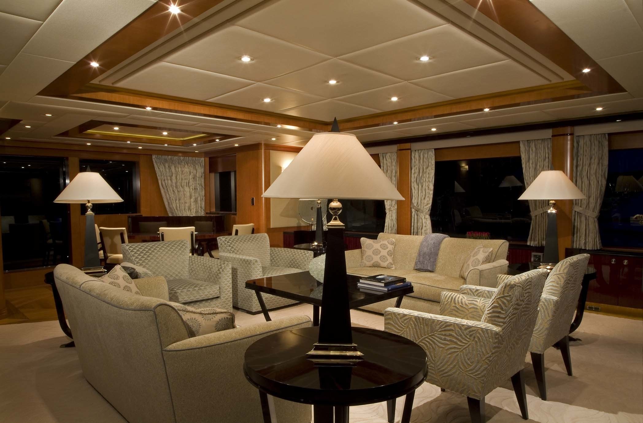 Yacht REEF CHIEF, Trinity Yachts | CHARTERWORLD Luxury Superyacht Charters